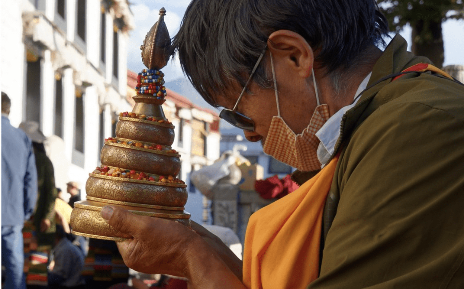 How Buddhist Mandala Offering Practice Works - And Why | Lion’s Roar